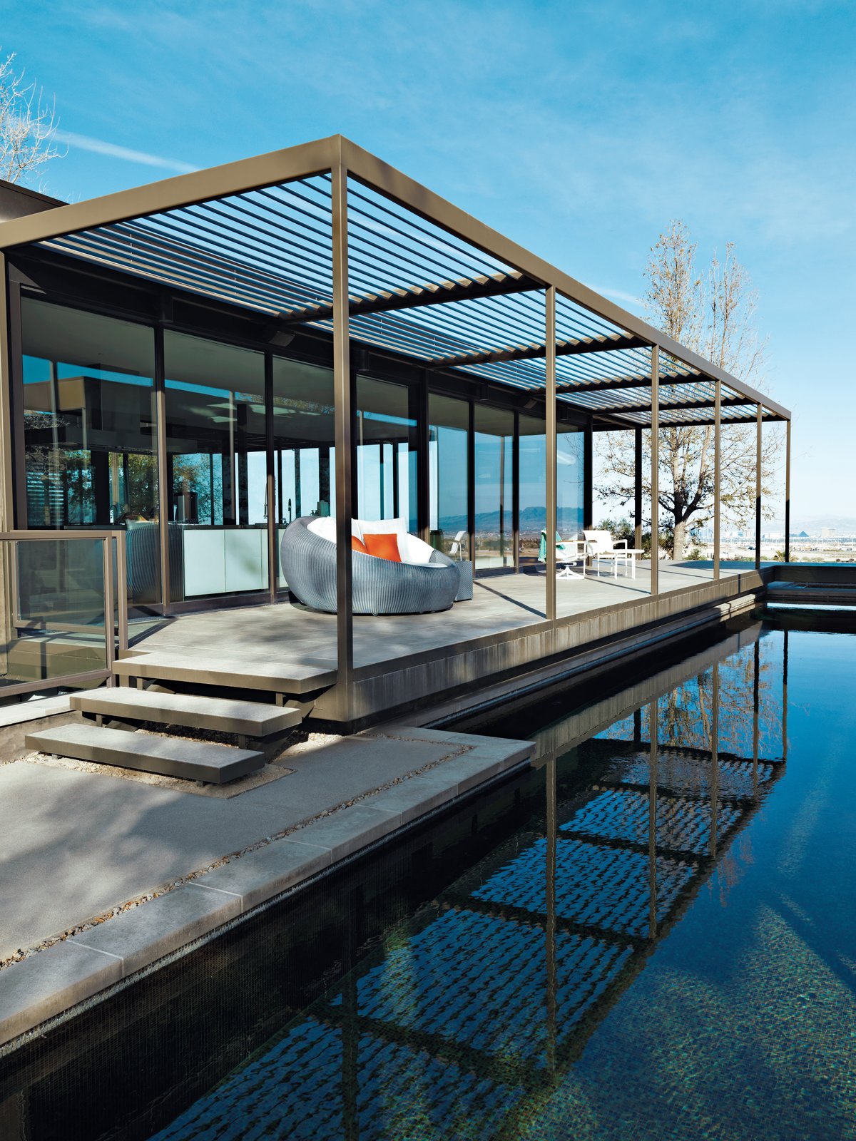 Photo 2 of 5 in A Picturesque Desert Prefab - Dwell