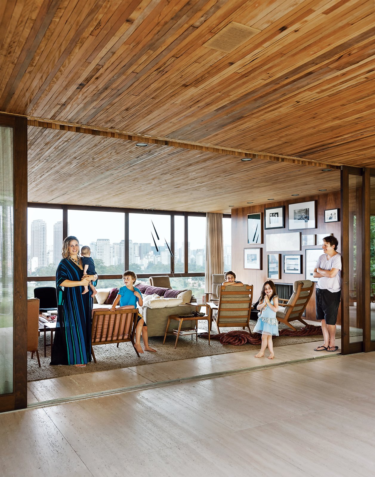 Photo 5 of 8 in 8 Modern Paneled Rooms - Dwell