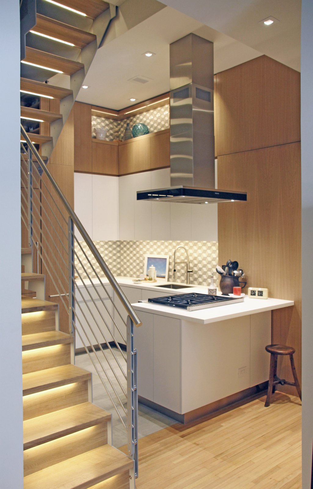 Photo 1 of 54 in 50+ Modern Tile Ideas for Walls, Floors and Ceilings ...