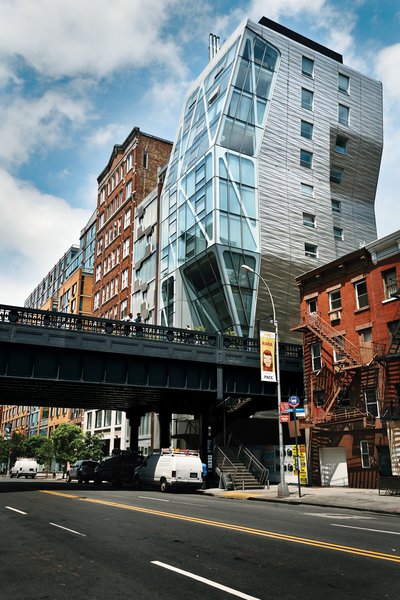 Eye in the Sky: Urban Apartment Overlooking NYC's The High Line - Dwell