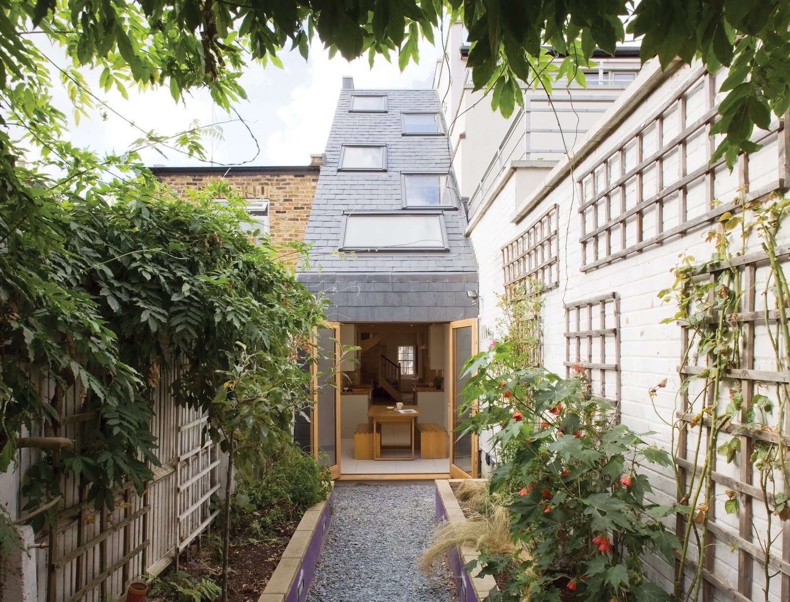 Photo 3 of 6 in Small City Homes, All Under 1,300 Square Feet by Aileen ...