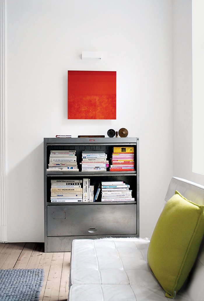 Photo 3 of 11 in Budget-Friendly Renovation of a Neoclassical Home in ...