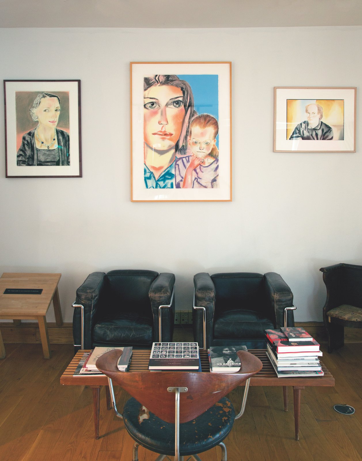 Photo 4 of 8 in Inside the Homes of 7 Creatives by Aileen Kwun from ...