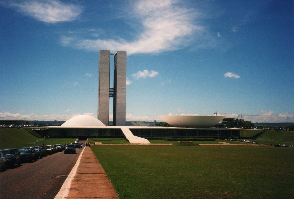 Photo 3 of 11 in Design Icon: 10 Buildings by Oscar Niemeyer - Dwell