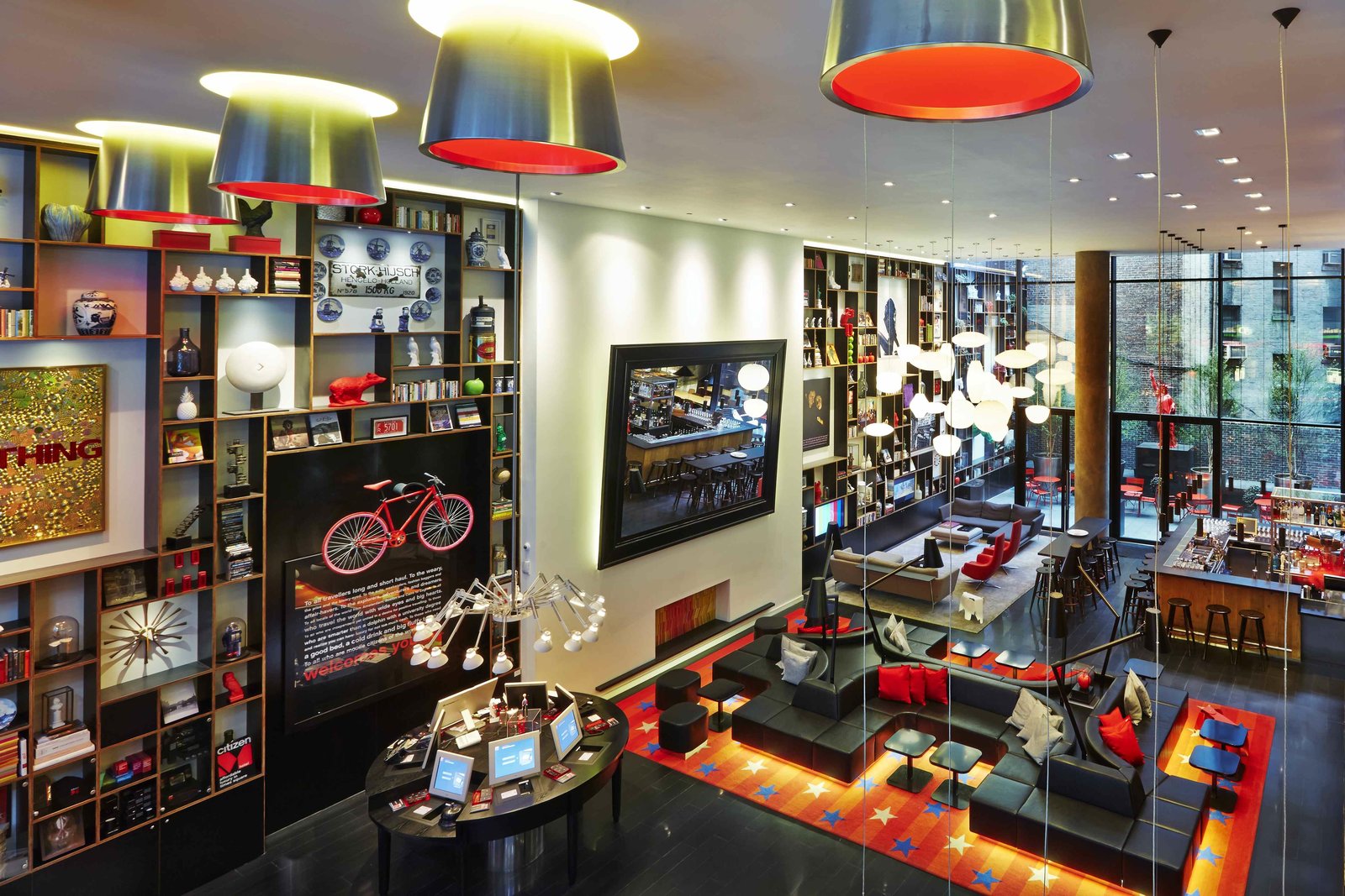 Photo 4 of 6 in Bright Hotel with Spacious Communal Lobby in Times ...