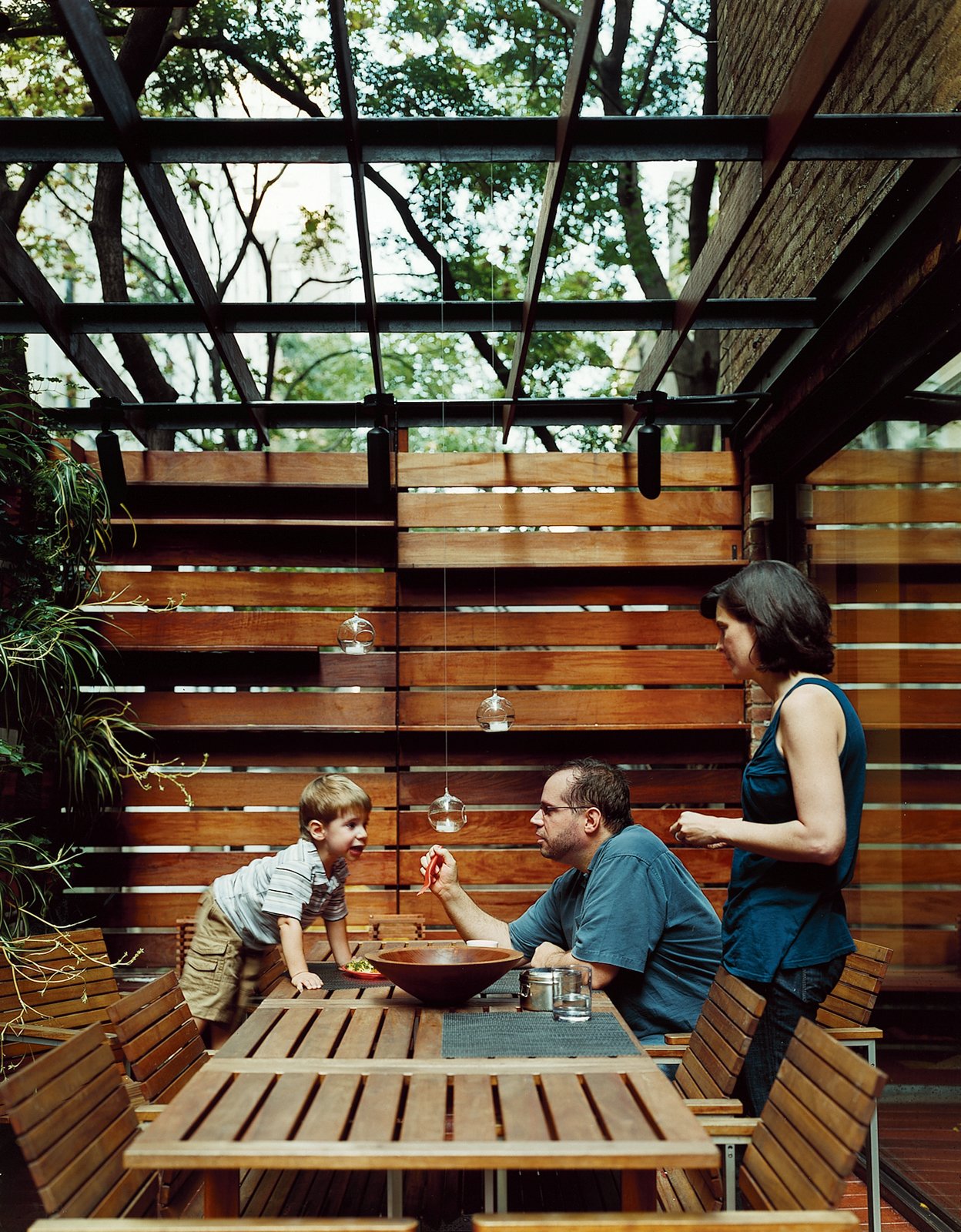 Photo 6 of 11 in Outdoor Living in NYC - Dwell