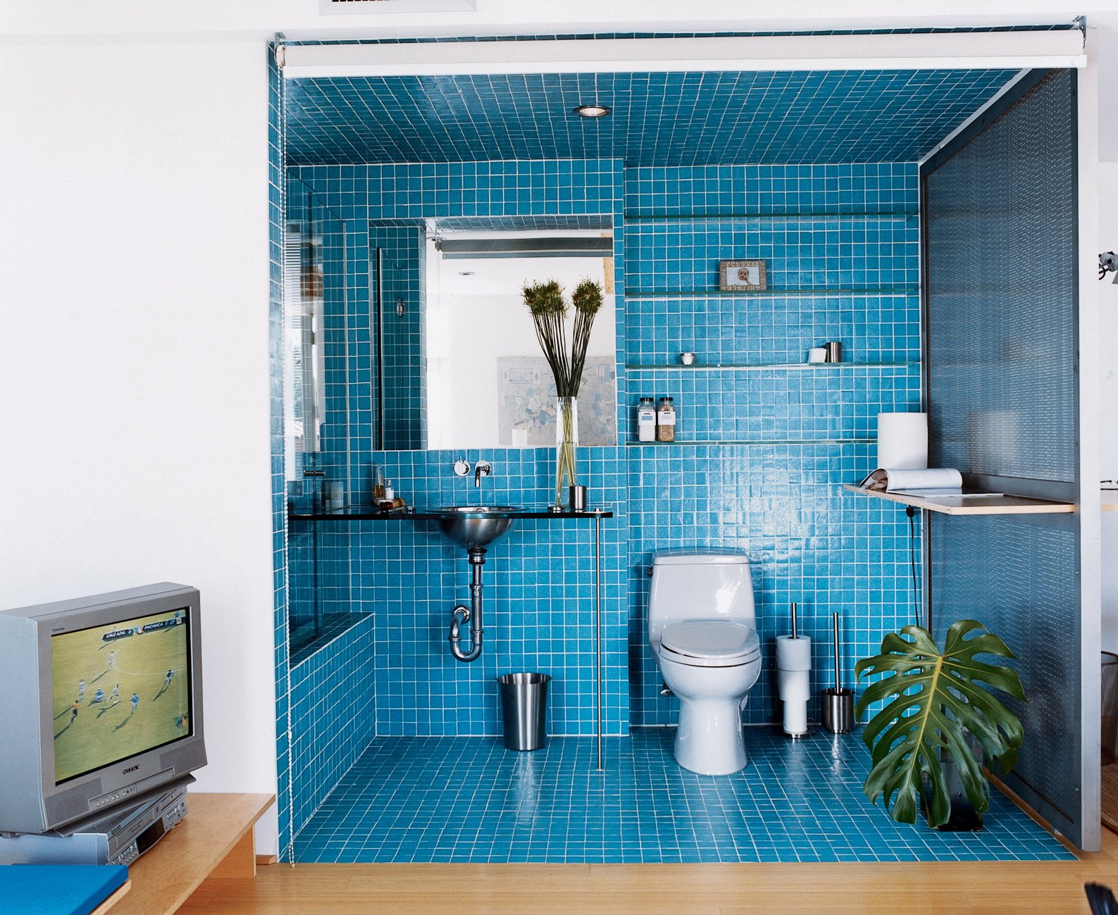 Photo 1 of 54 in 50+ Modern Tile Ideas for Walls, Floors and Ceilings ...