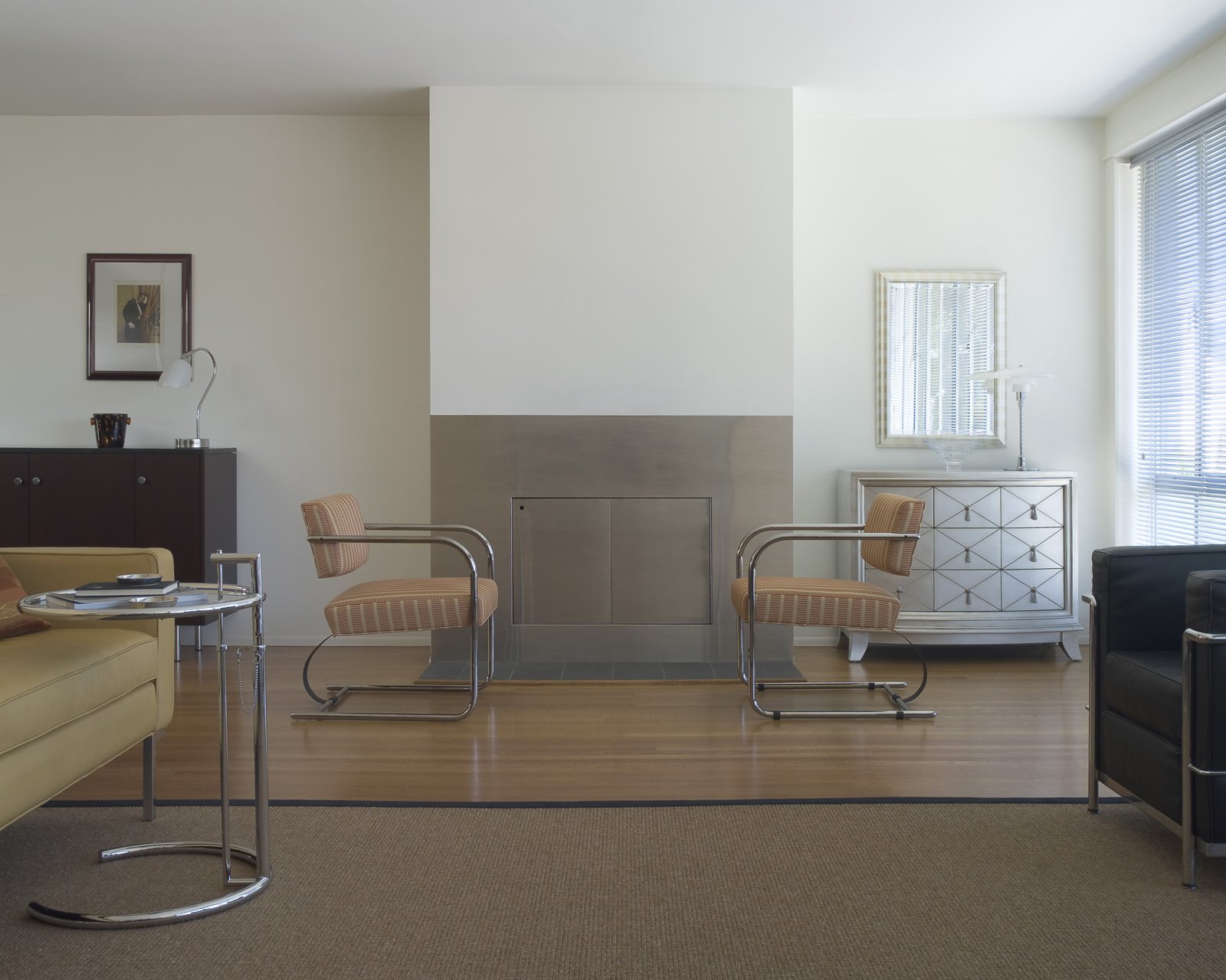 Photo 9 of 12 in Neutra's Overway-Schiff House - Dwell