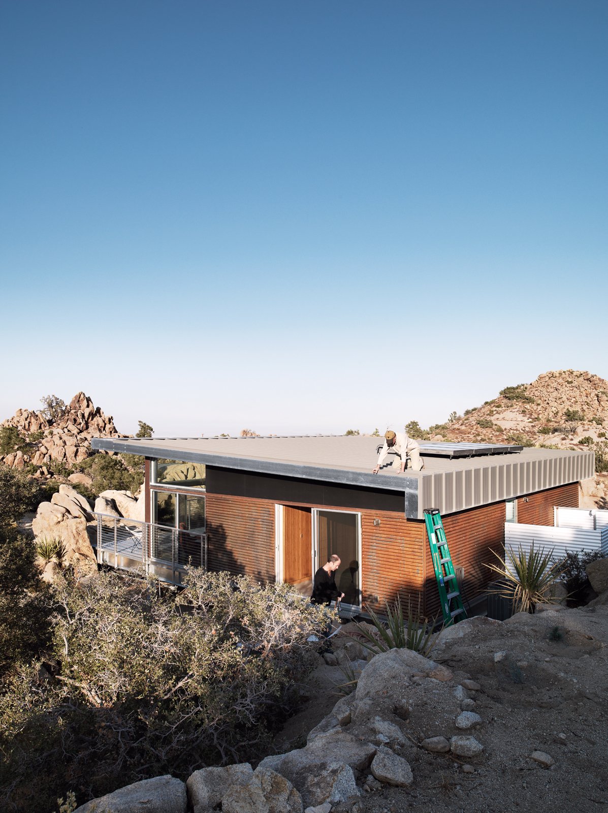 Photo 9 of 10 in Small “Hybrid Prefab” Home in the Desert - Dwell