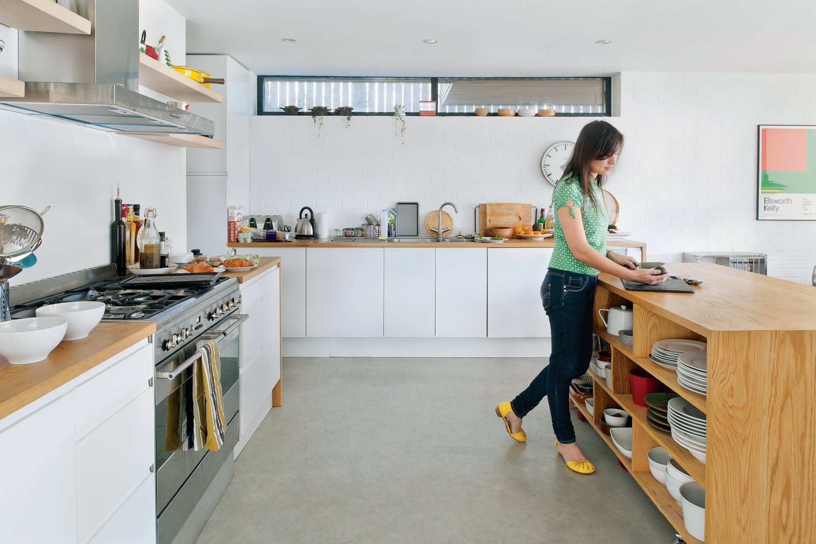 Photo 7 of 18 in An Obsessed Designer Fills Her Home with Vintage Finds ...