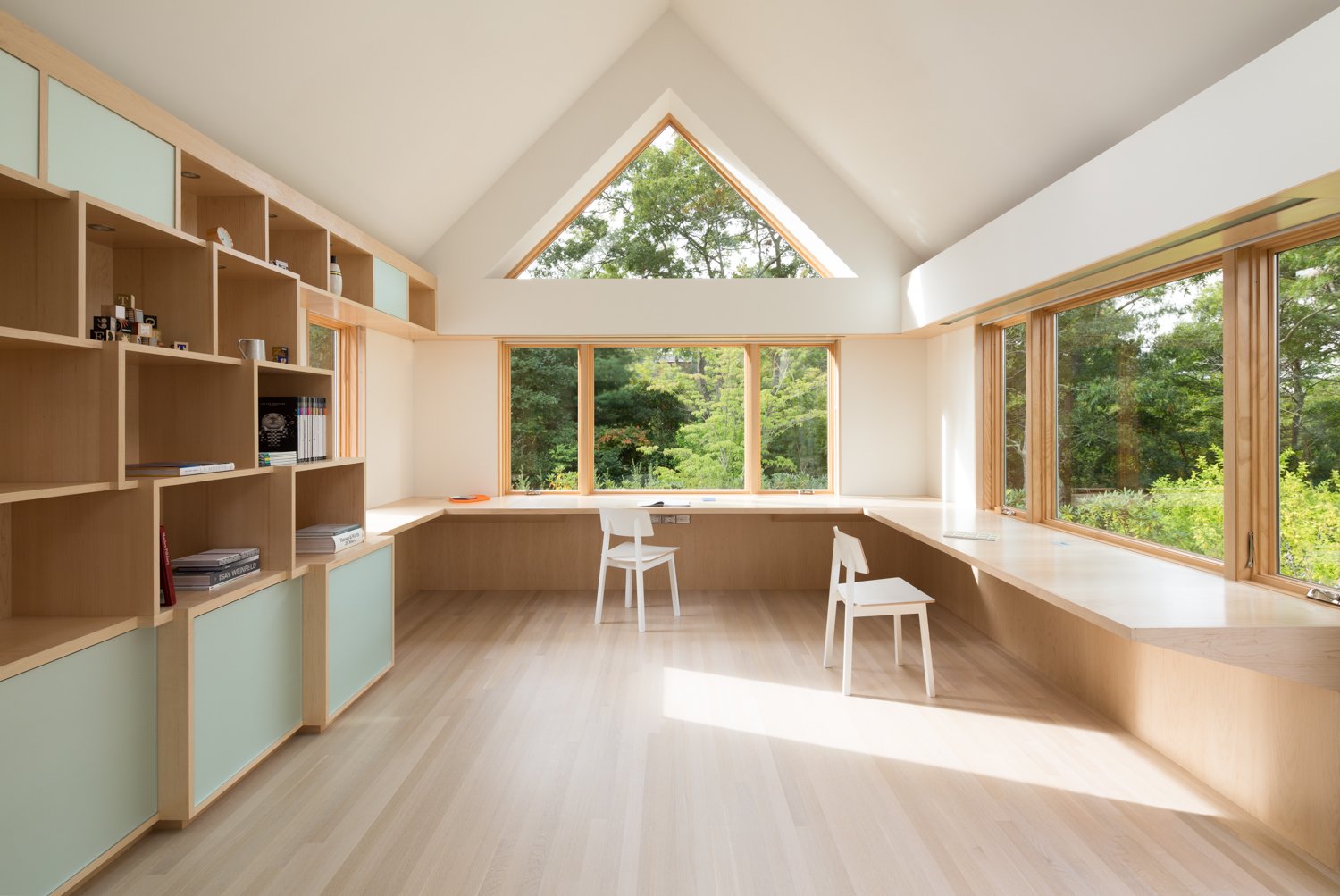 Photo 5 of 6 in A Bright Office Addition in Cape Cod by Emily Shapiro ...