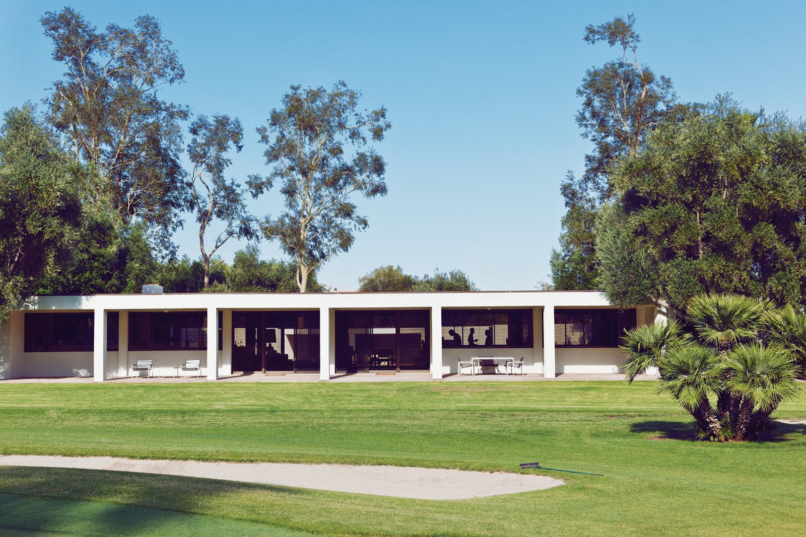 Photo 8 of 15 in Modern Home in a California Resort Town - Dwell