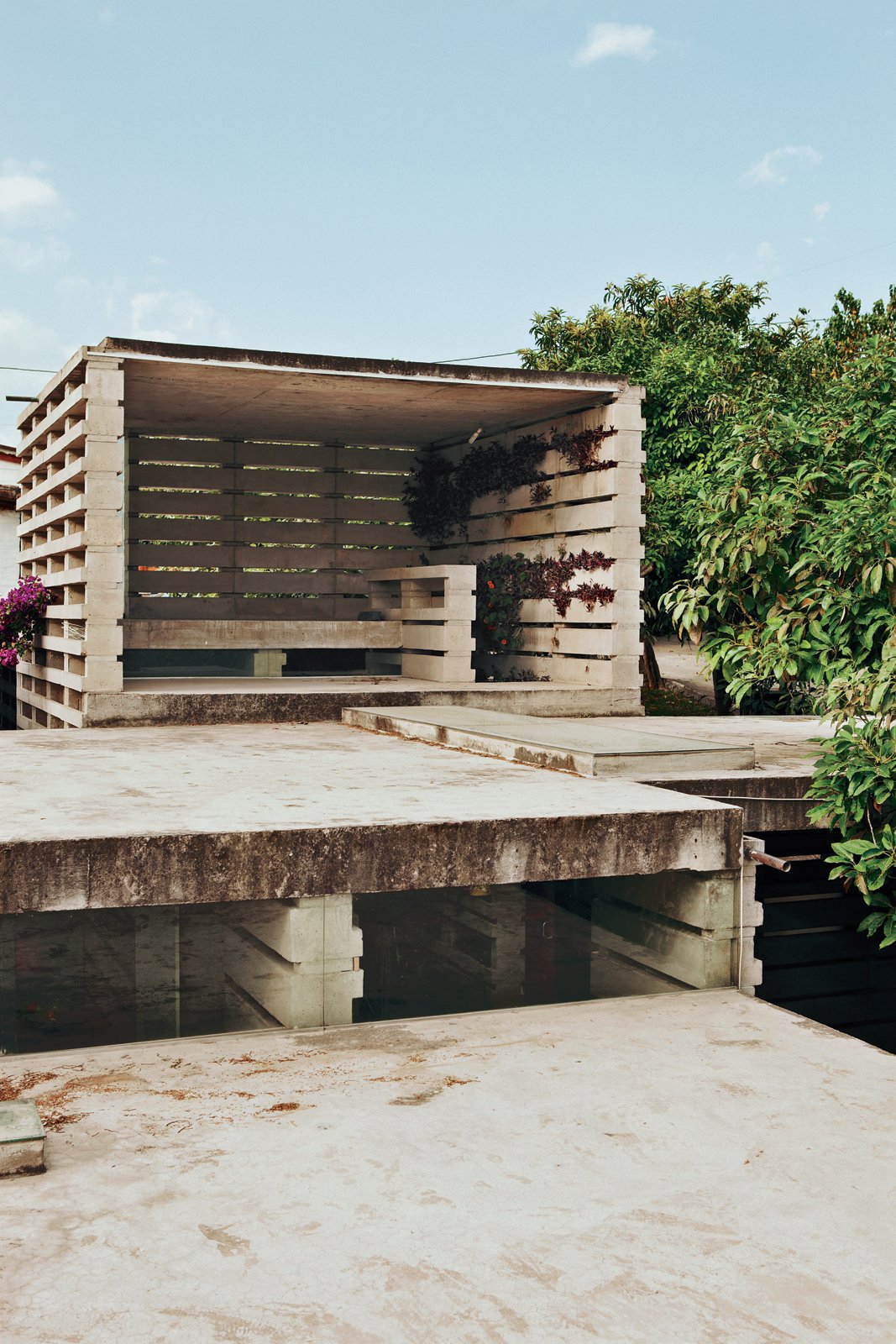 Photo 8 of 10 in An Innovative Modular Building System in Ecuador - Dwell