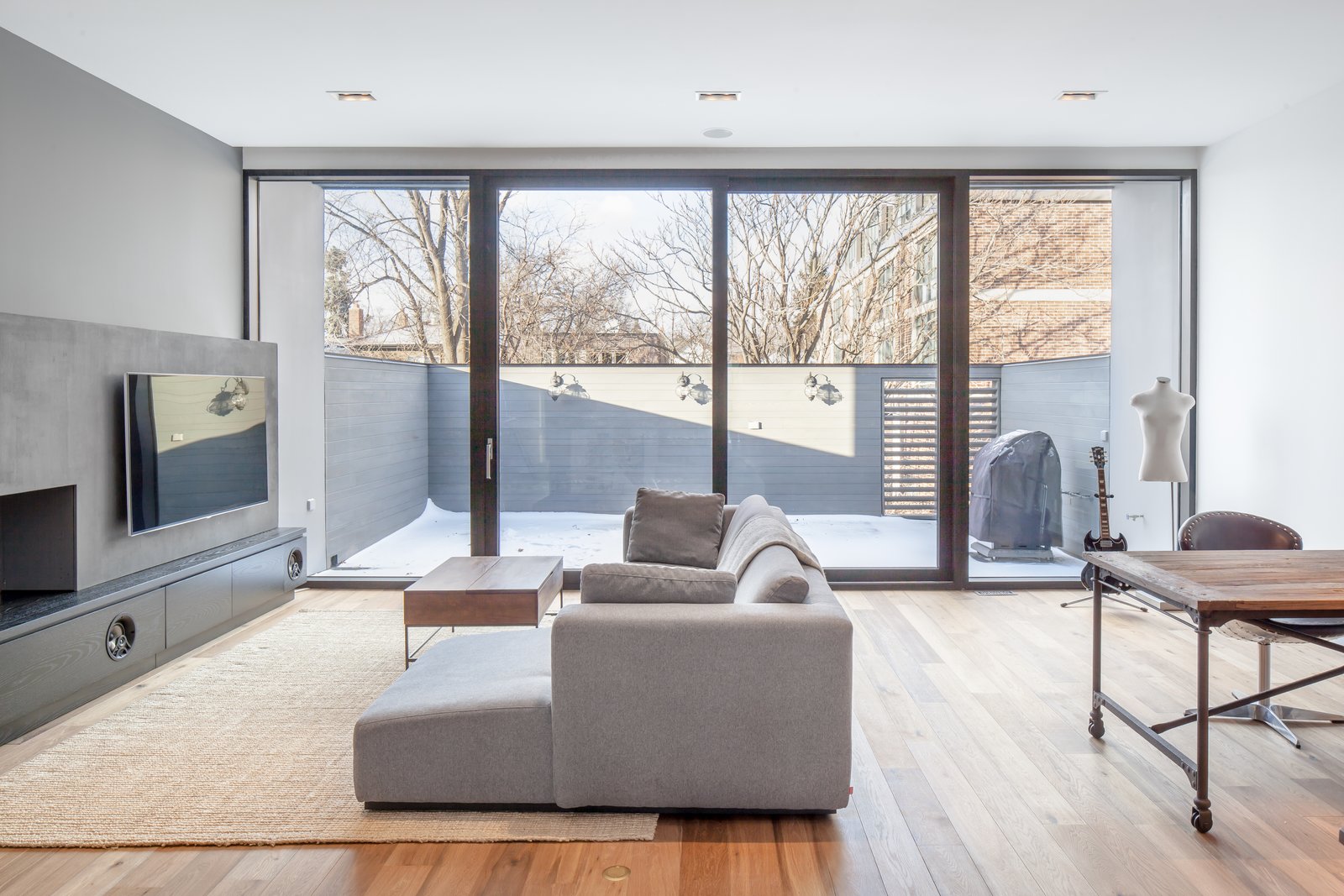 Photo 6 of 9 in A Spacious Toronto Triplex Responds to Rising Urban ...