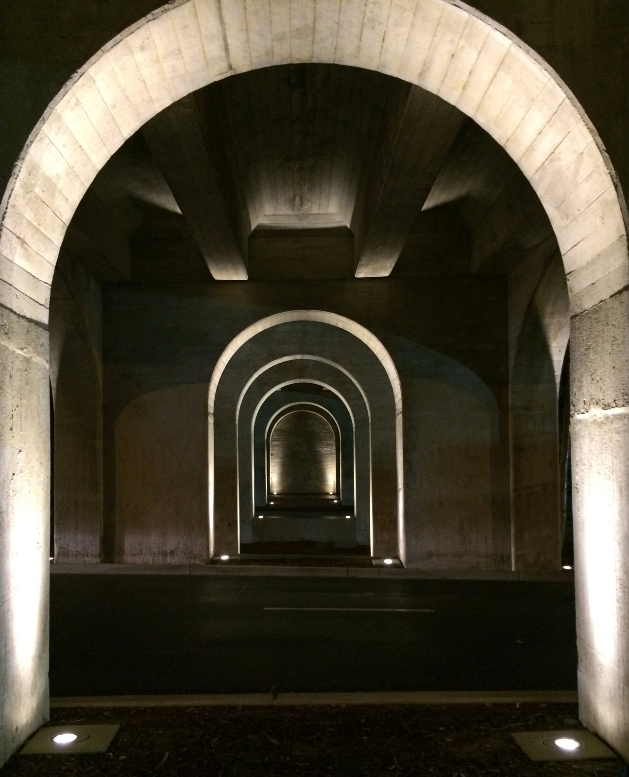 Photo 5 of 7 in 7 Preserved Modern Architecture Icons in Los Angeles ...