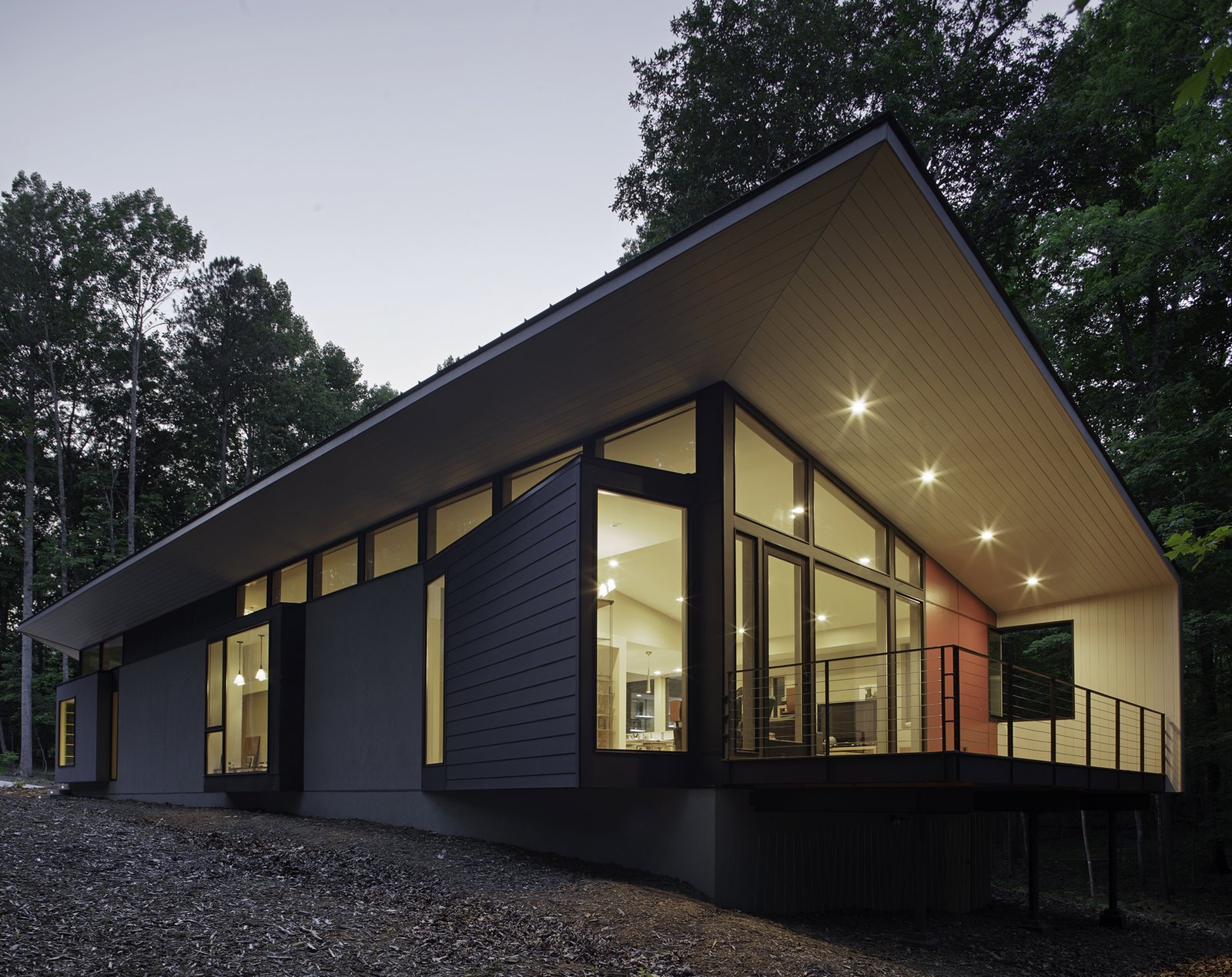 Streamlined Modern Living in the North Carolina Forest - Dwell