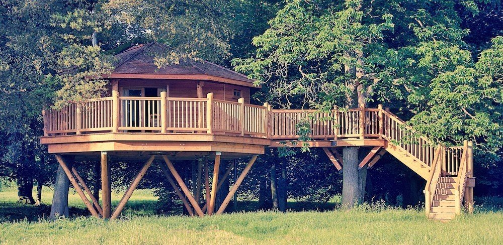 Photo 3 of 6 in Bespoke Treehouses Let You Live Above the Tree Line by ...