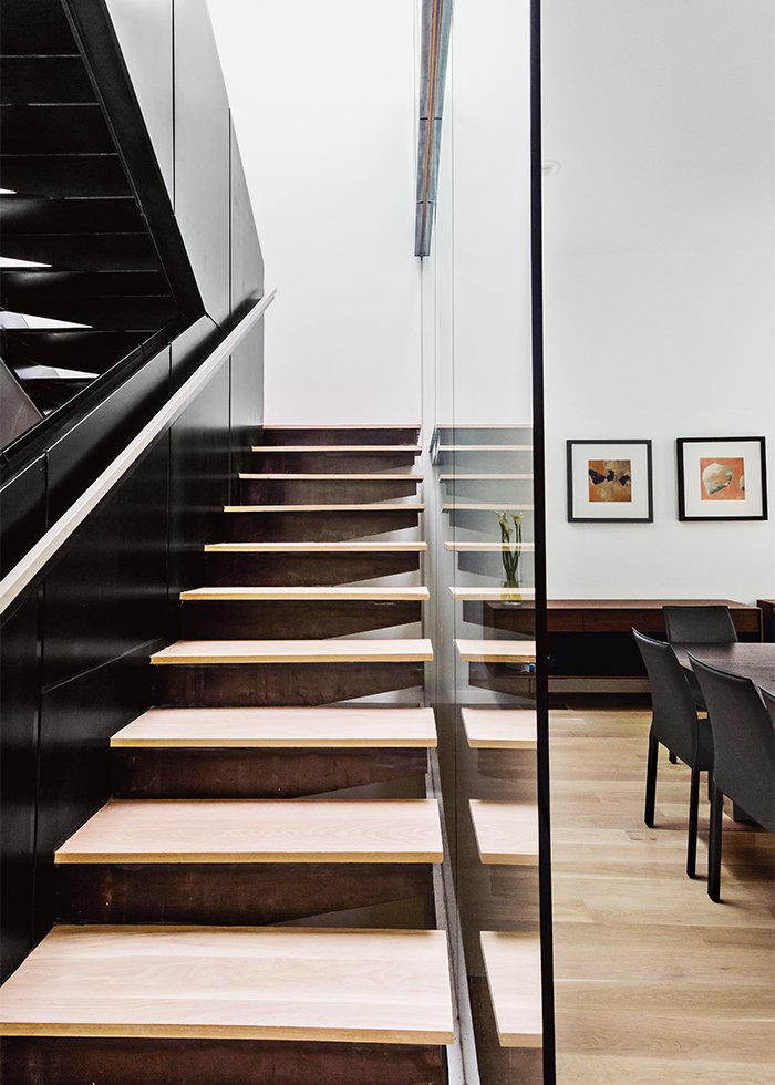 Photo 4 of 11 in This Woodland Home in Virginia Was Built for Modern ...