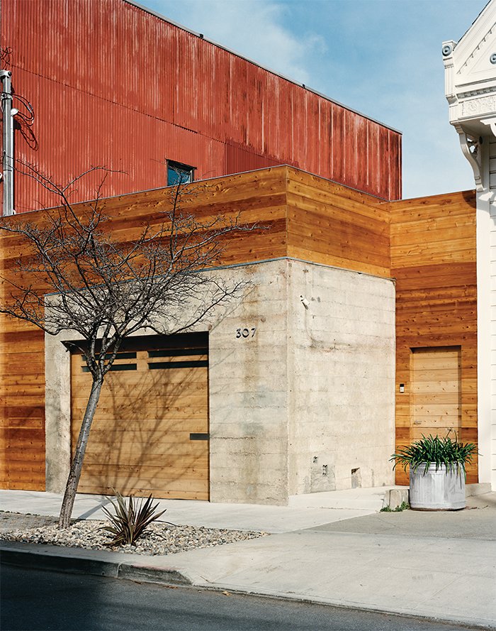 Photo 8 of 11 in Abandoned Industrial Compound Becomes a Modern Home ...