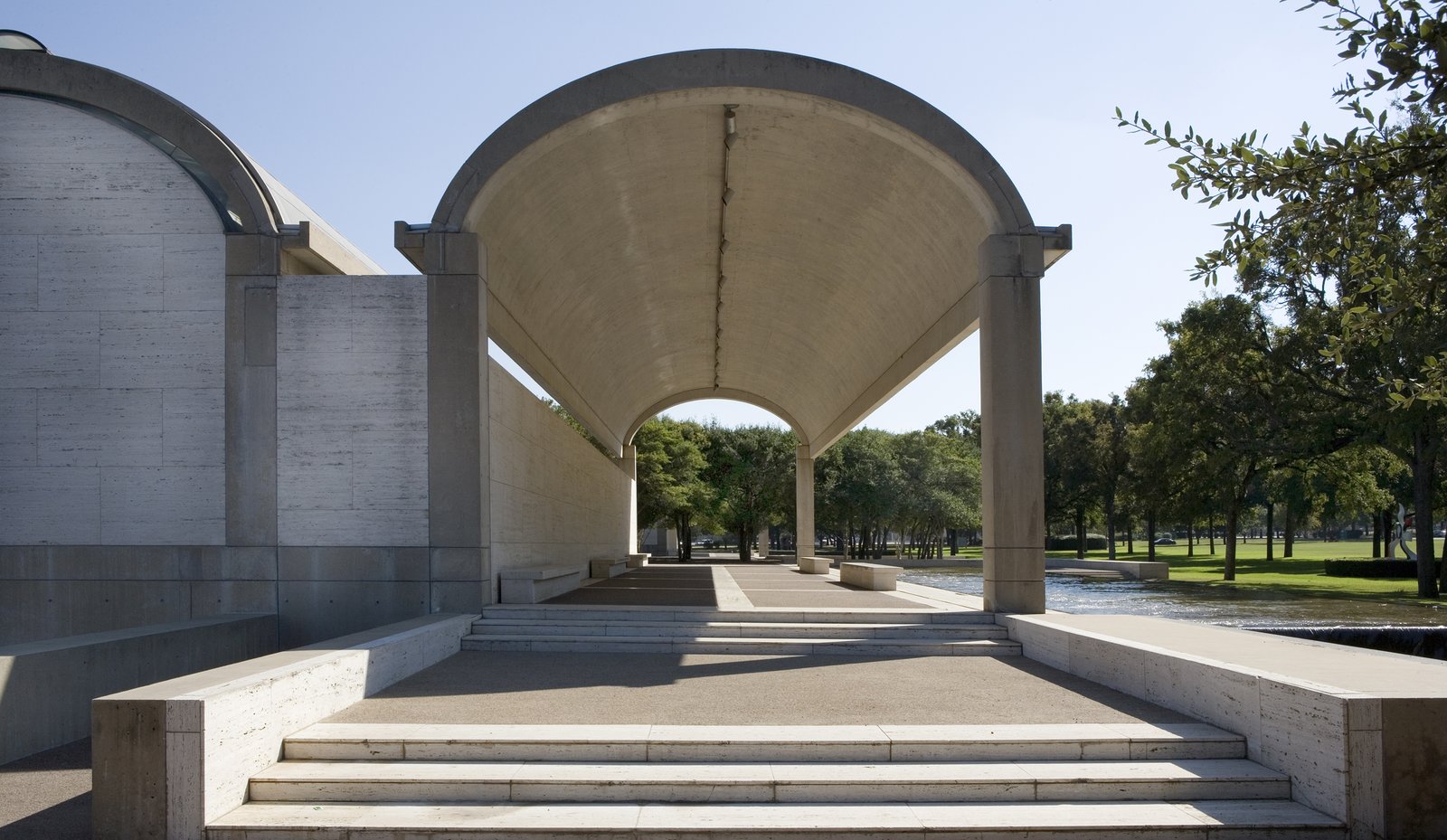 Photo 3 of 11 in Design Icon: 9 Buildings by Louis Kahn - Dwell