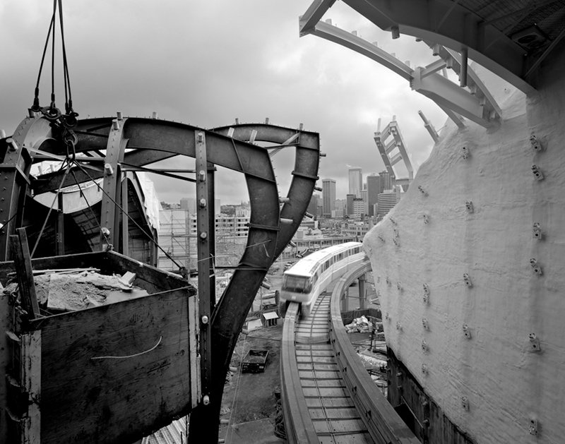 Photo 3 of 5 in Beyond the Assignment: Defining Photographs of ...