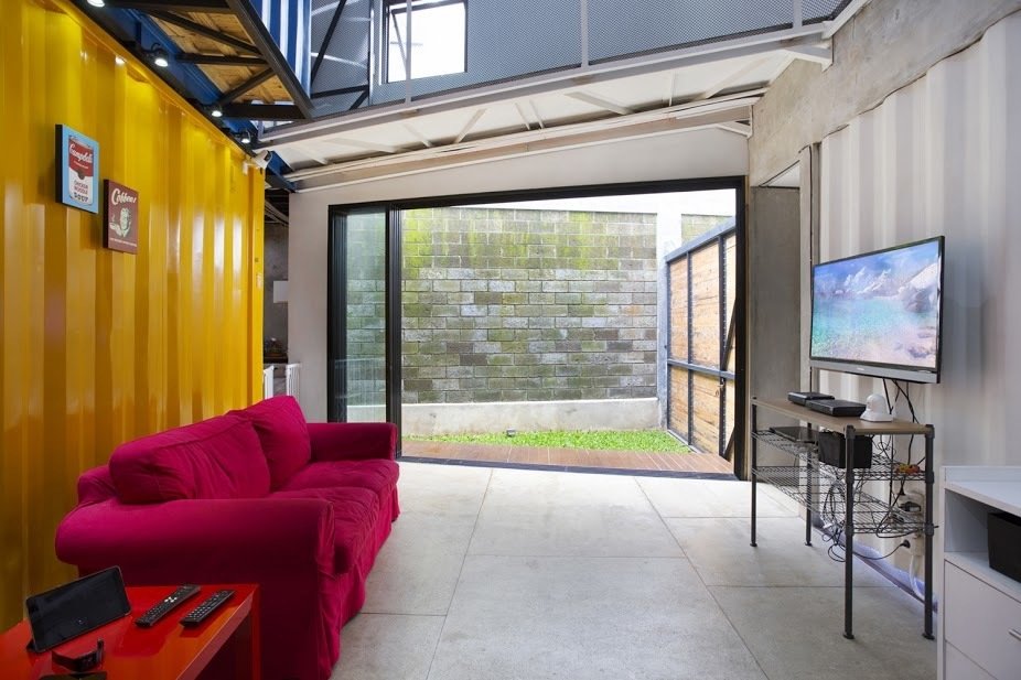 Photo 7 of 10 in How to Stay Cool by Living in a Shipping Container ...