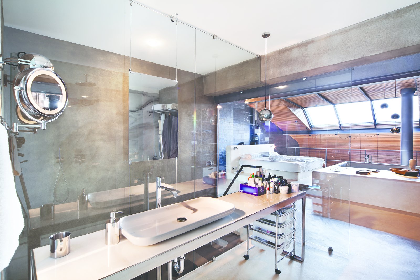 Photo 8 of 8 in A Single-Room Loft with Impressive Wall-to-Wall Storage ...