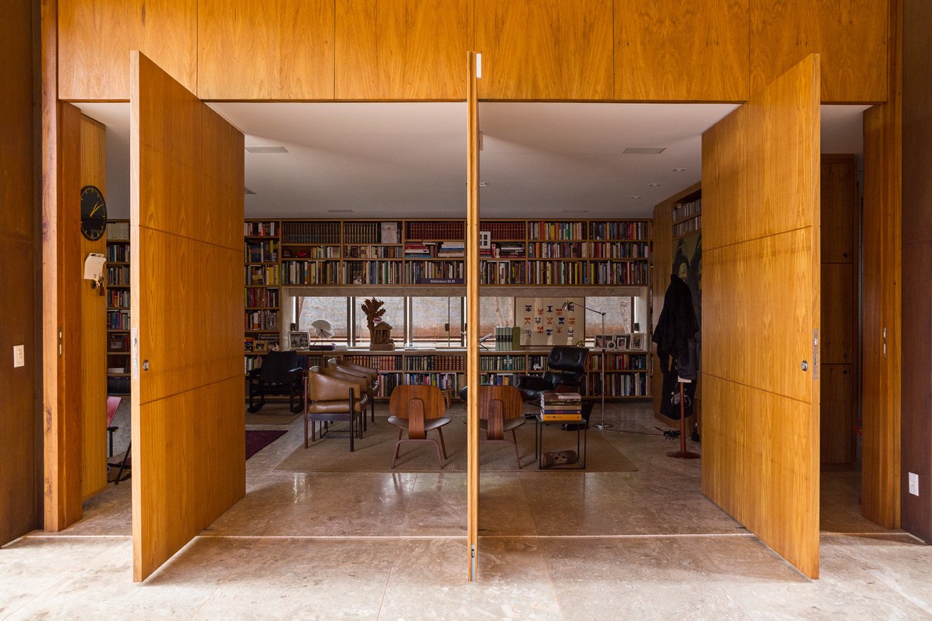 Photo 8 of 20 in Take a Step Through 20 Huge Modern Doors from House of ...