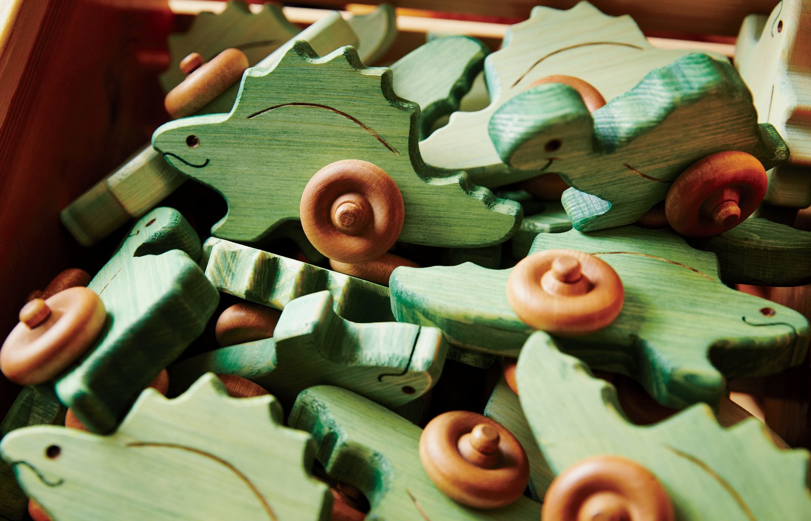 In Minnesota, a Family Business Thrives Making Homespun Toys by Hand ...