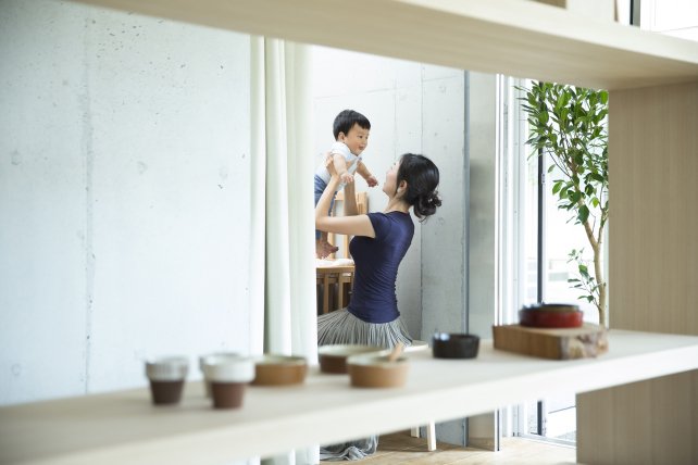 Photo 5 of 9 in A Space-Saving, Flexible Retail Design in Japan by ...