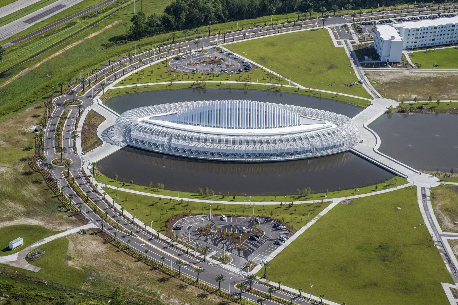 Photo 8 of 10 in Impressive New University Buildings by Patrick Sisson ...