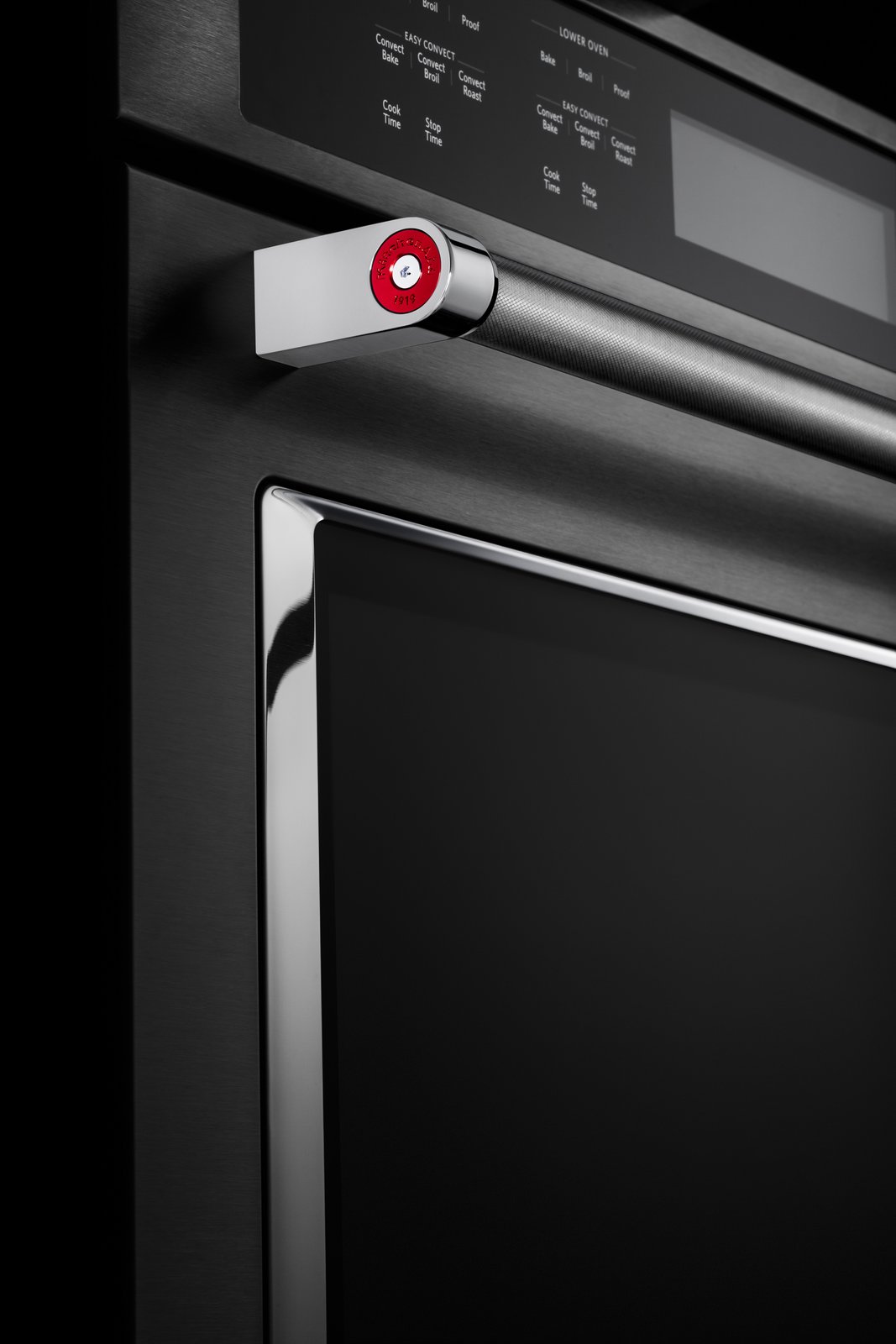 Photo 3 of 7 in 5 Essential Design Elements of the Modern Kitchen - Dwell