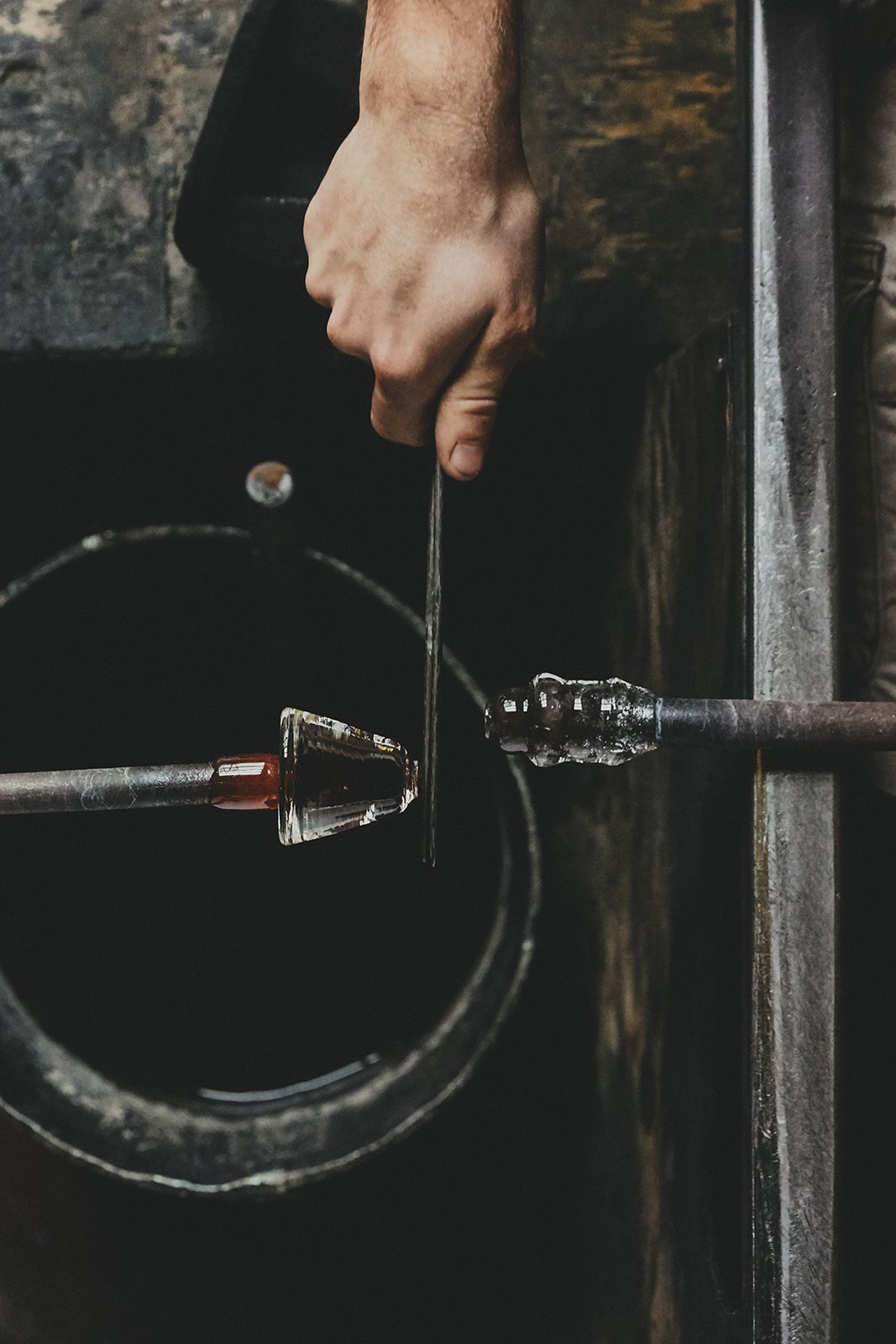 Photo 12 of 17 in Inside Master Glassmaker Simon Pearce’s Sustainable ...