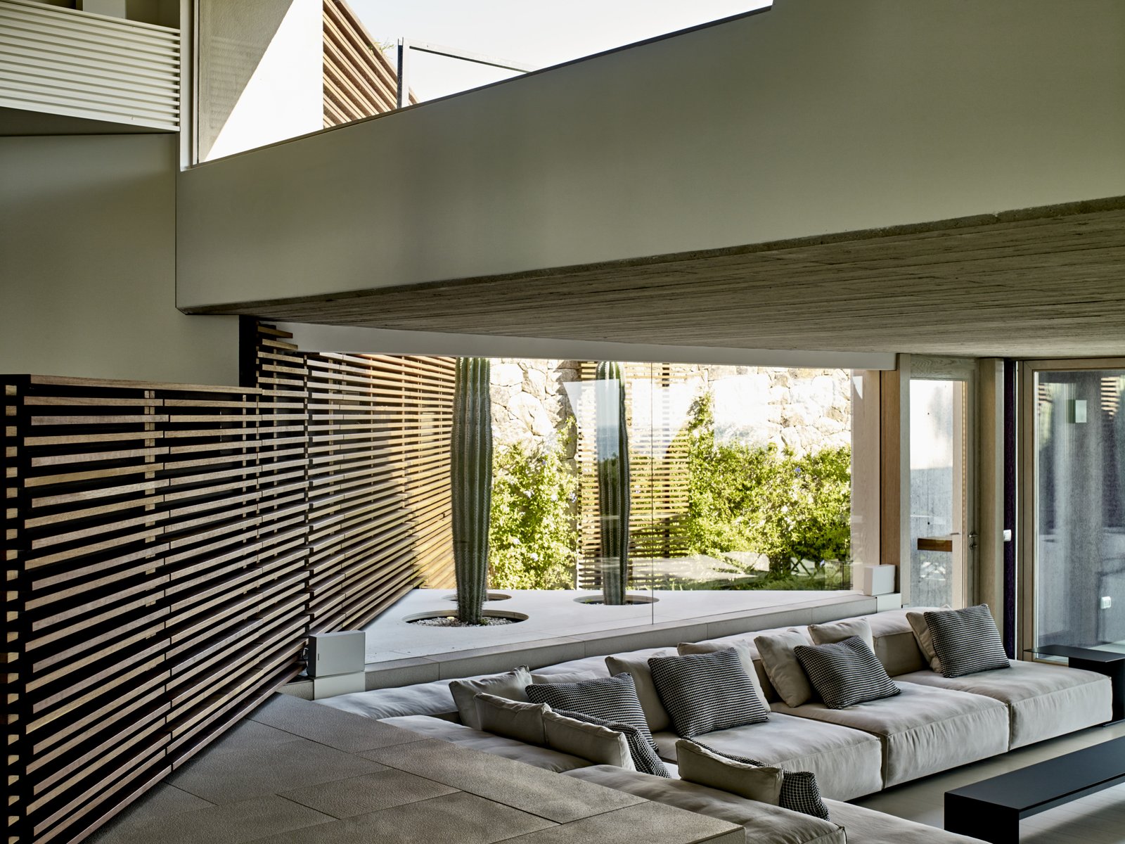 Photo 12 of 23 in An Architect Unites Three Brutalist Villas He ...