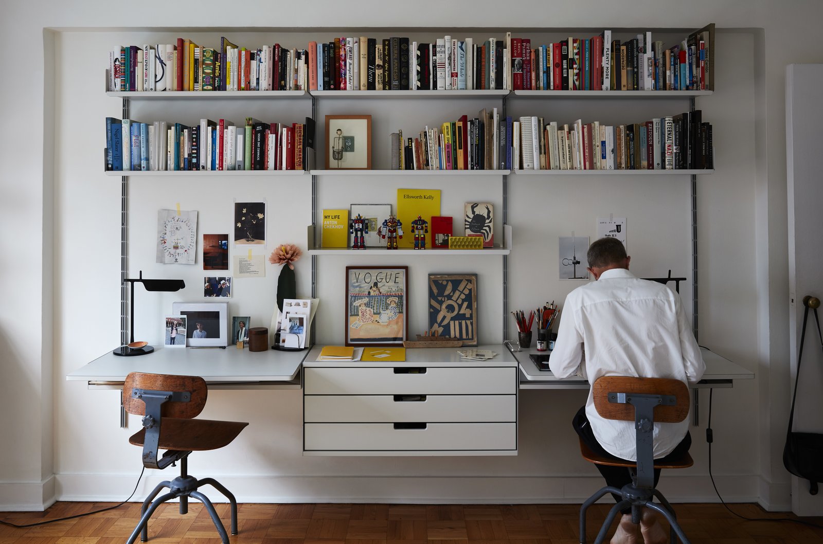 Photo 1 of 17 in Two Magazine Creatives Fit Graphic Art and Vintage ...