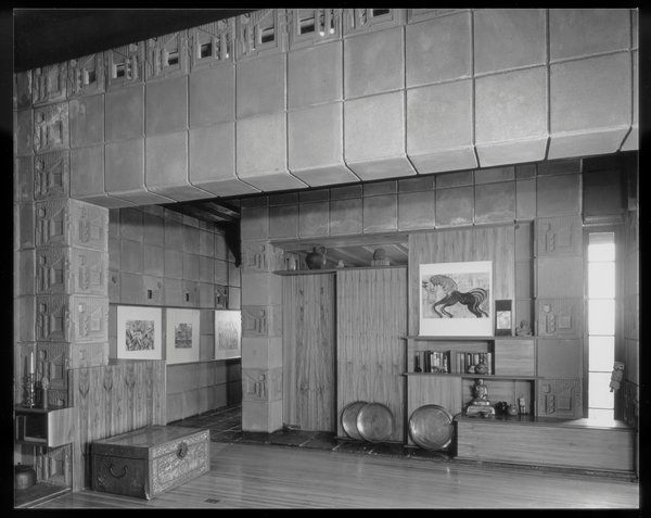 Photo 6 of 7 in Thieves Stole $200k Worth of Pieces From Frank Lloyd ...