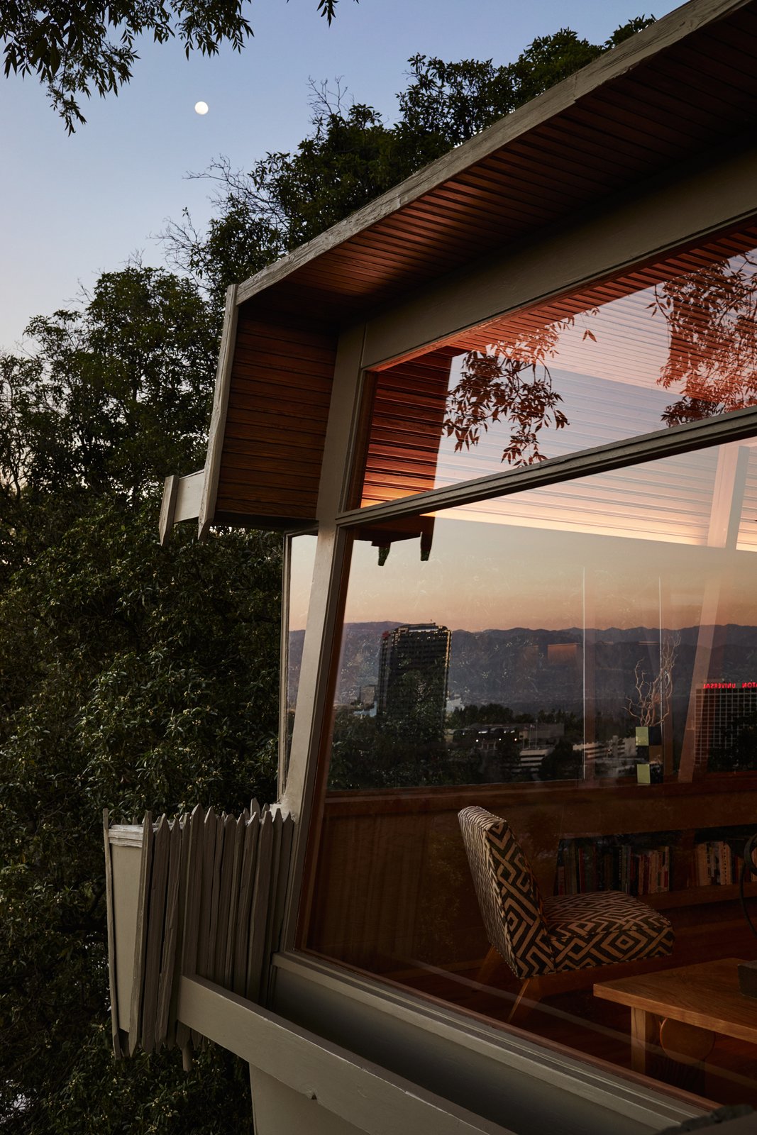 Photo 1 of 16 in Writer Susan Orlean Restores a Schindler Classic in ...