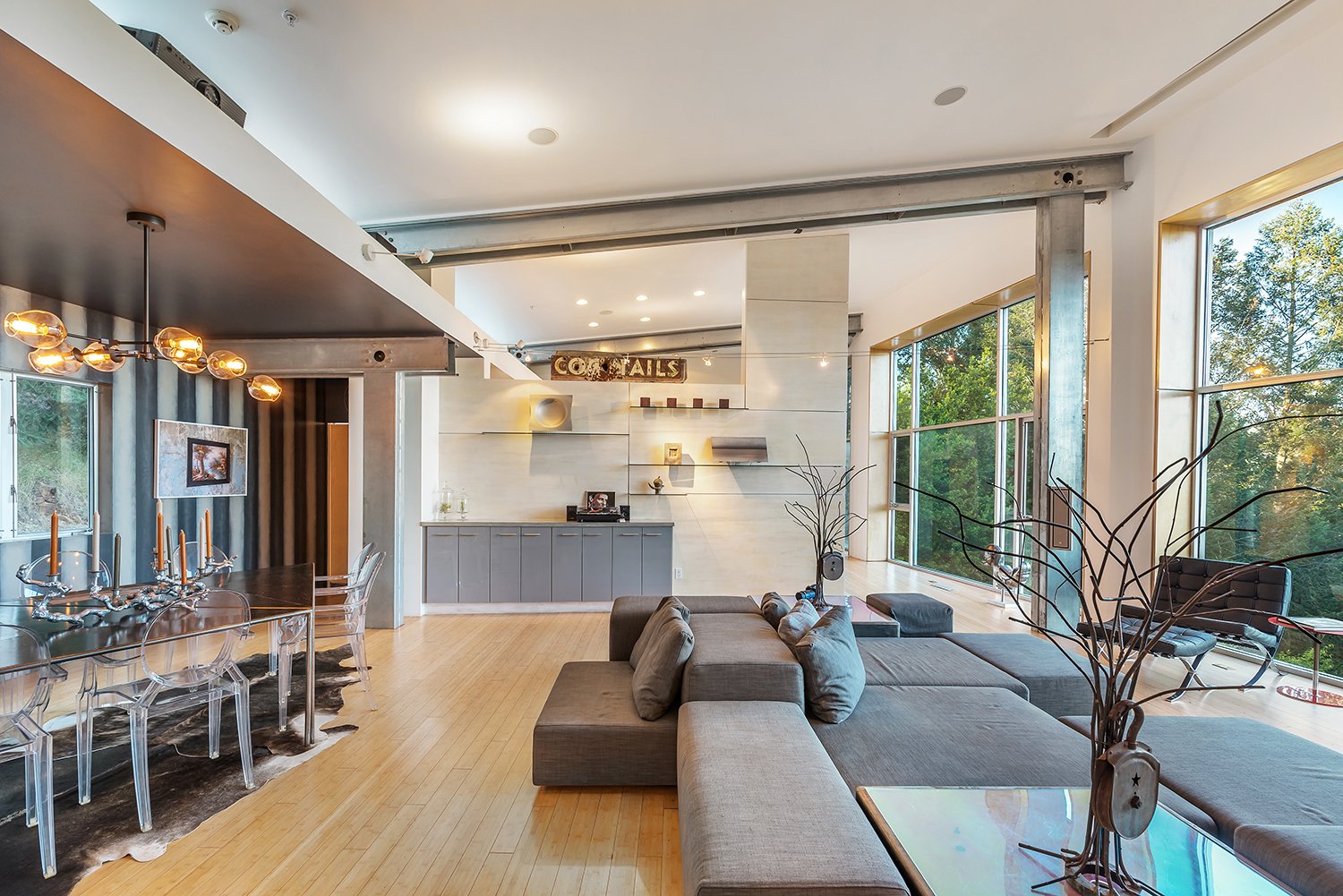 Photo 5 of 10 in An Award-Winning Home With a Prefabricated Metal Shell ...