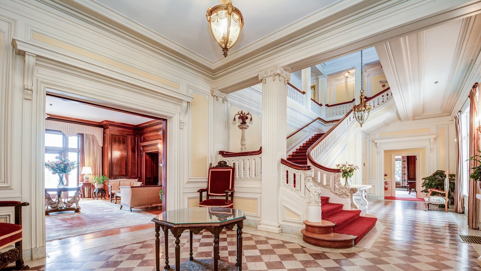 Articles about there+is+a+mansion on Dwell.com - Dwell