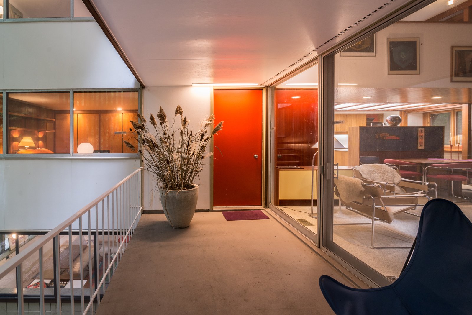 Photo 5 of 12 in An Award-Winning Midcentury Home Just Hit the Market ...