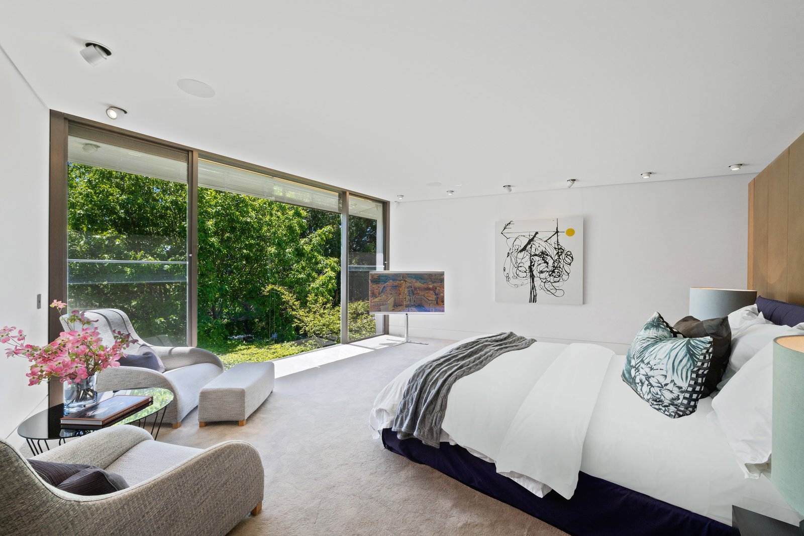 Photo 6 of 12 in Sydney’s 1960s Oculus House Is for Sale After an Award ...