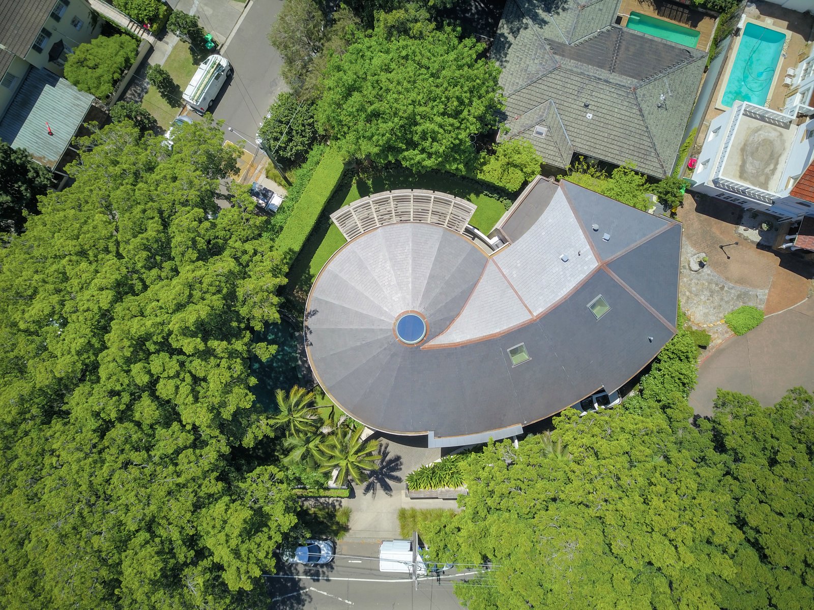Photo 12 of 12 in Sydney’s 1960s Oculus House Is for Sale After an ...