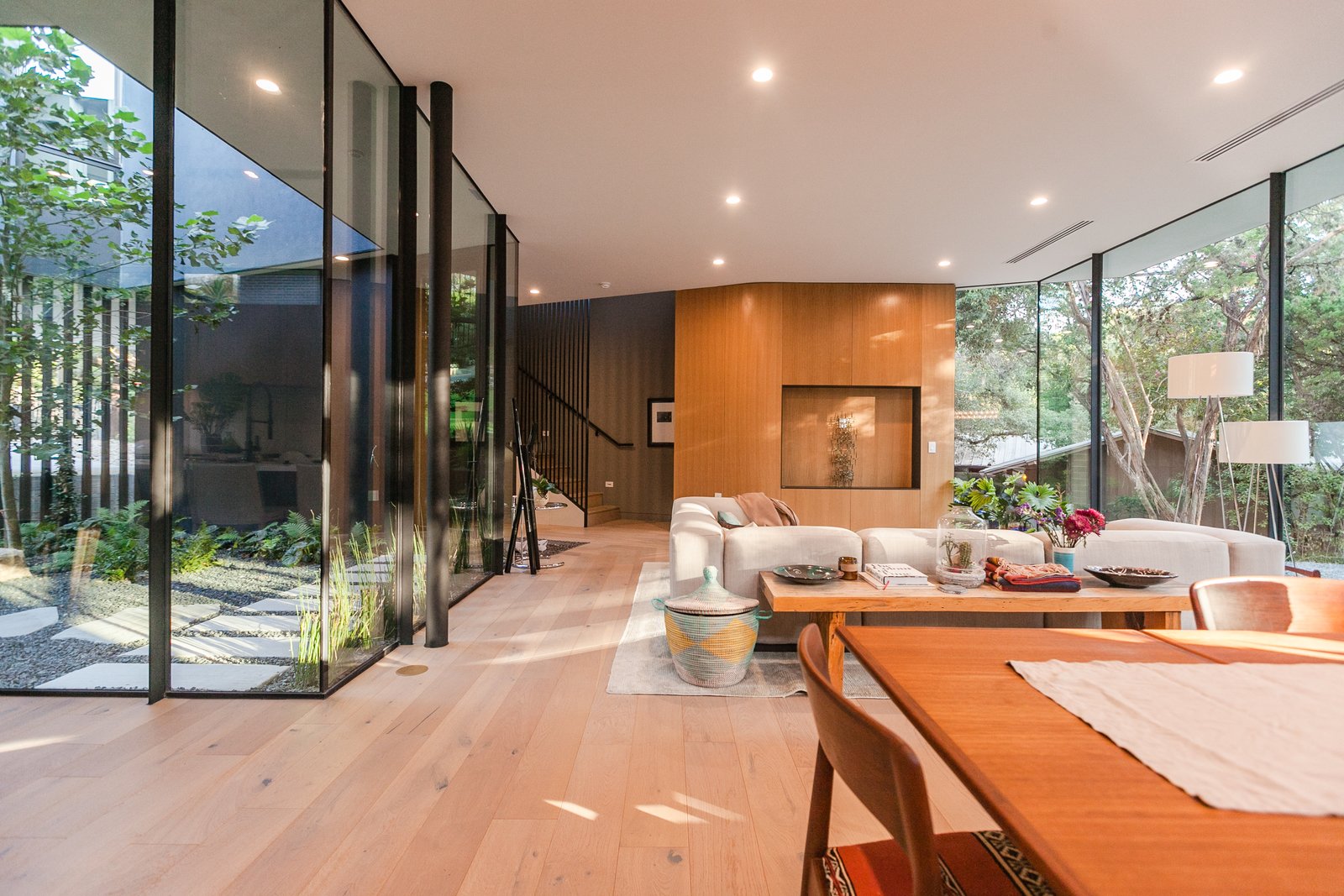 Photo 3 of 11 in This Slick Austin Home Offered at $1.95M Stretches ...