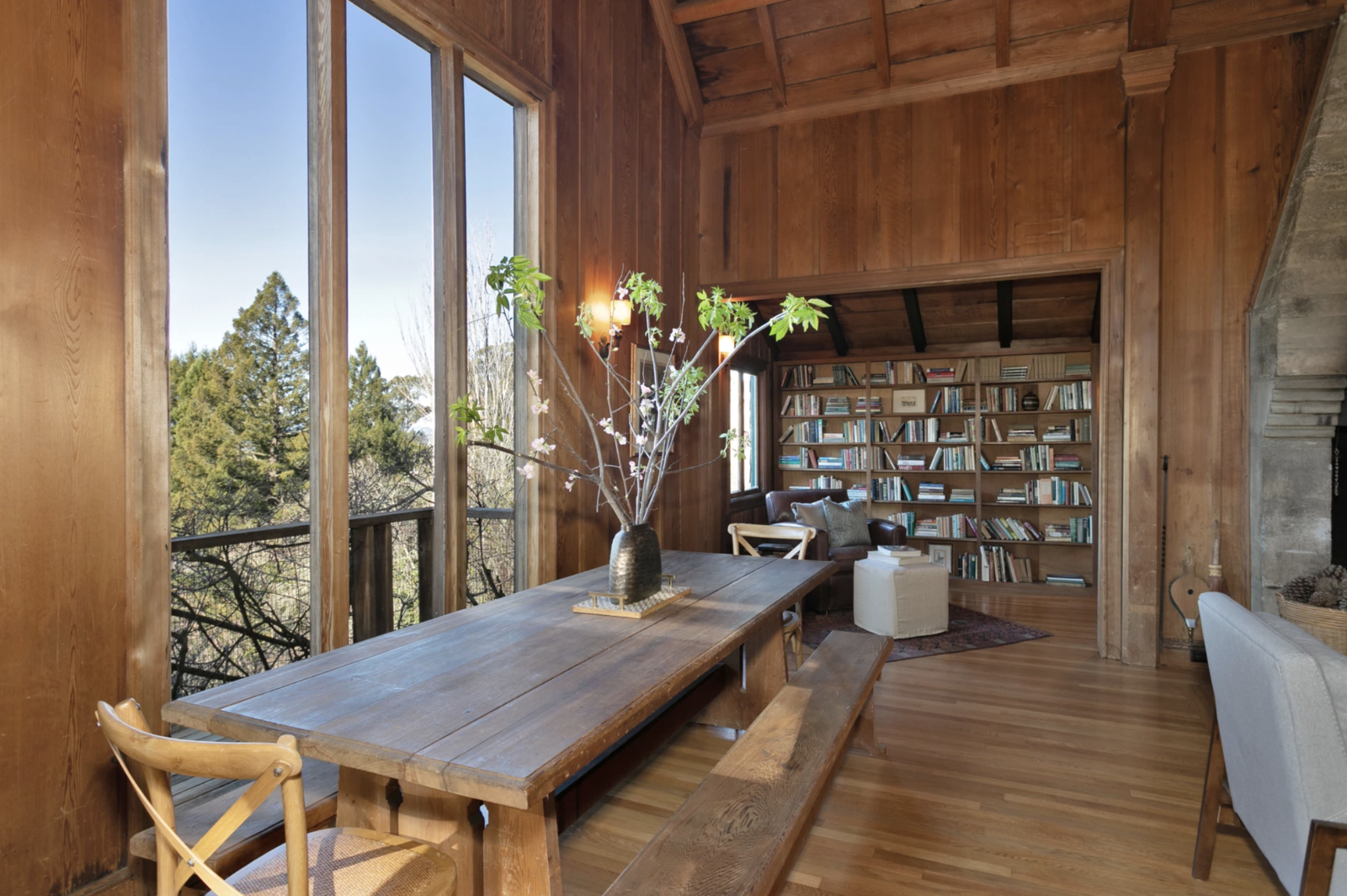 Photo 5 of 12 in A Berkeley Hills Arts and Crafts Home Hits the Market ...