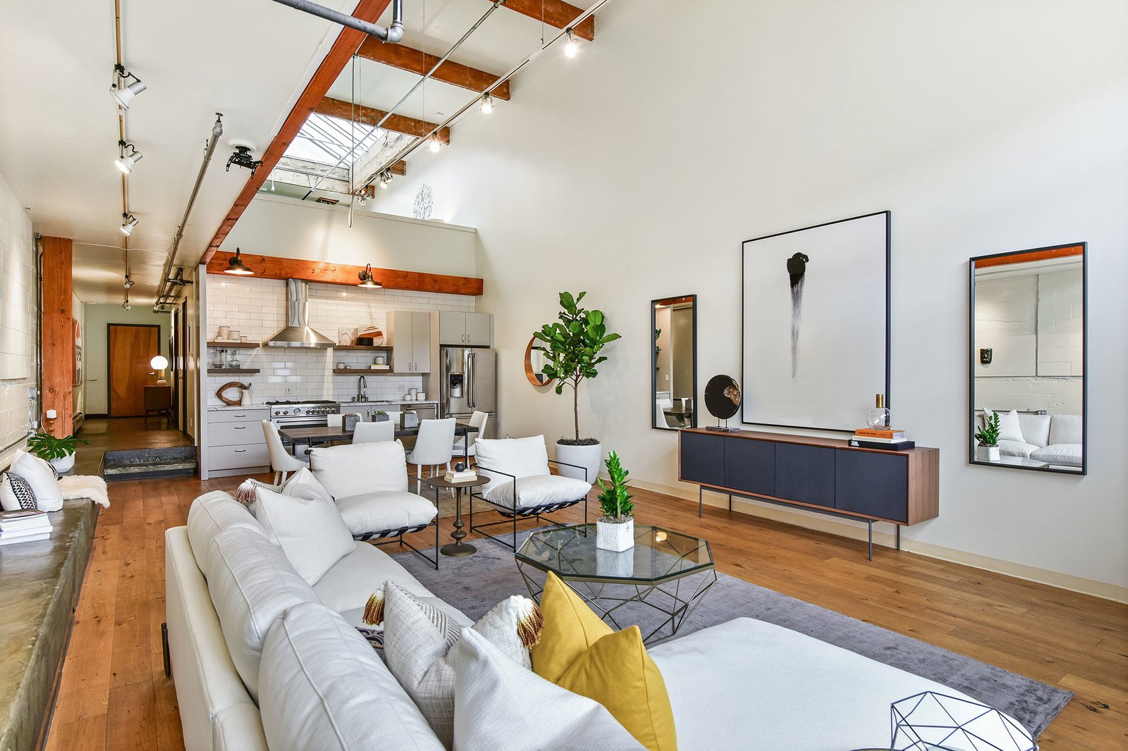 Photo 3 of 9 in A Converted Warehouse Loft in the San Francisco Bay ...