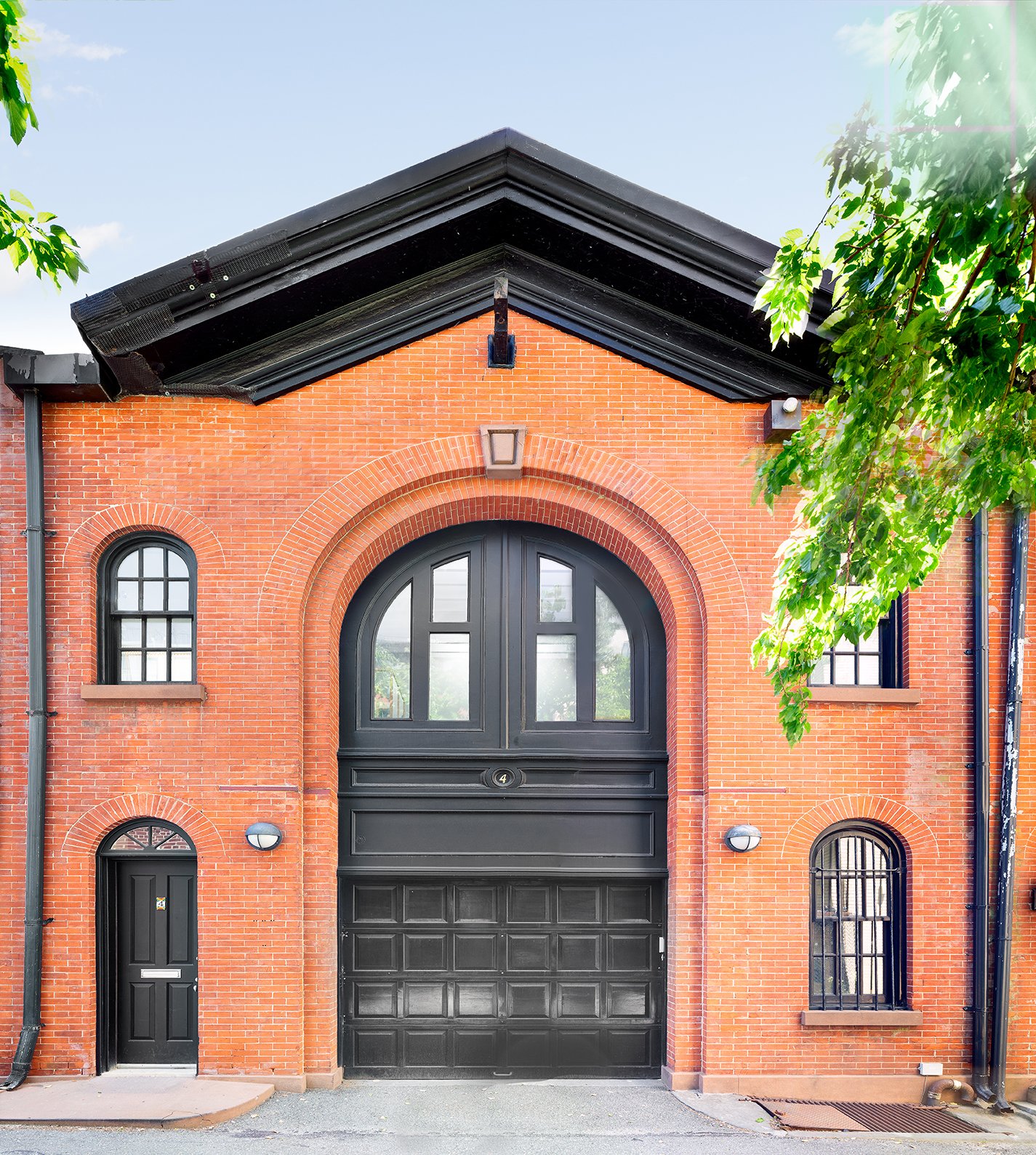 Photo 2 of 13 in An 1860s Brooklyn Carriage House Packed With ...