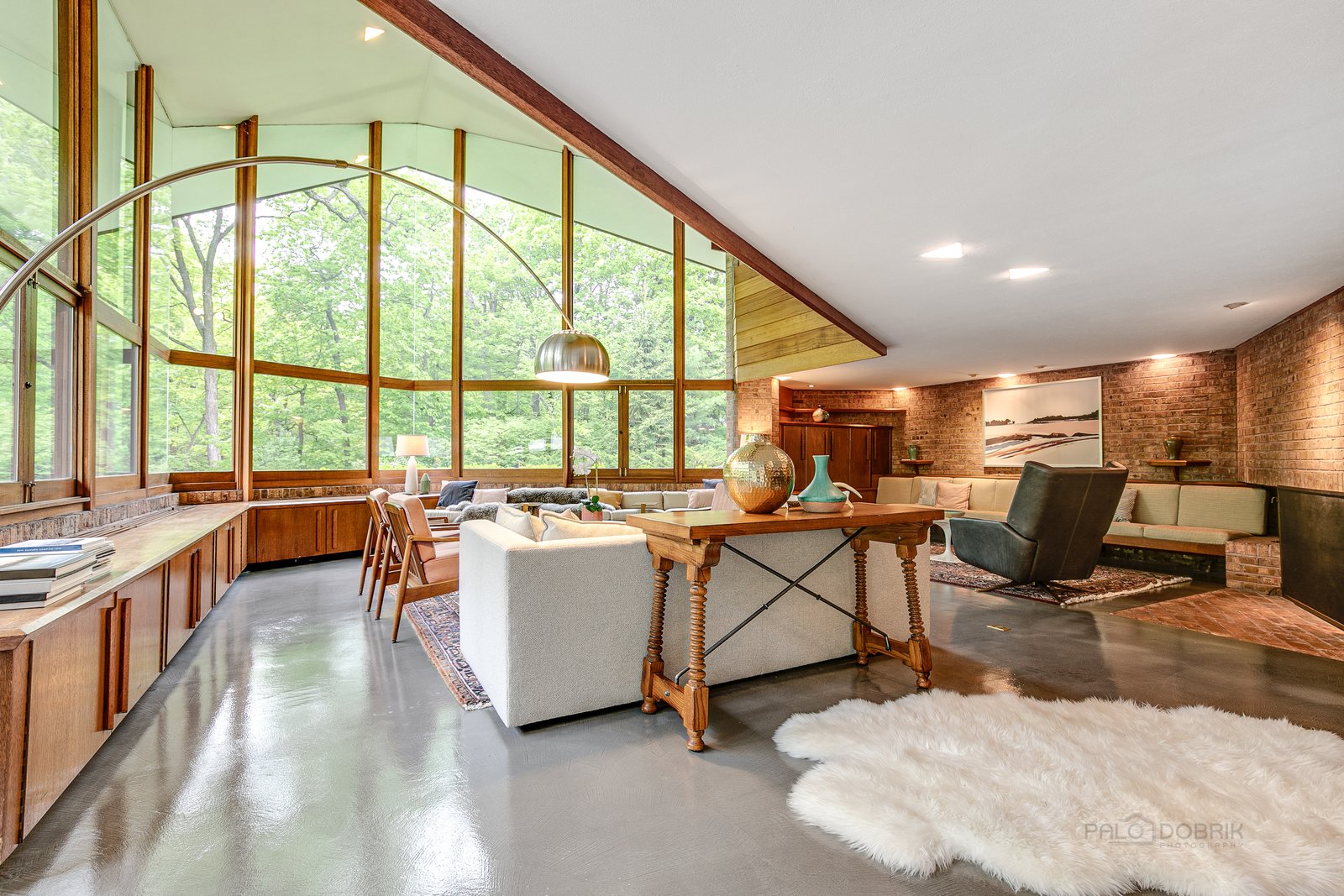 Photo 6 of 23 in This Recently Listed Frank Lloyd Wright Home Is a ...