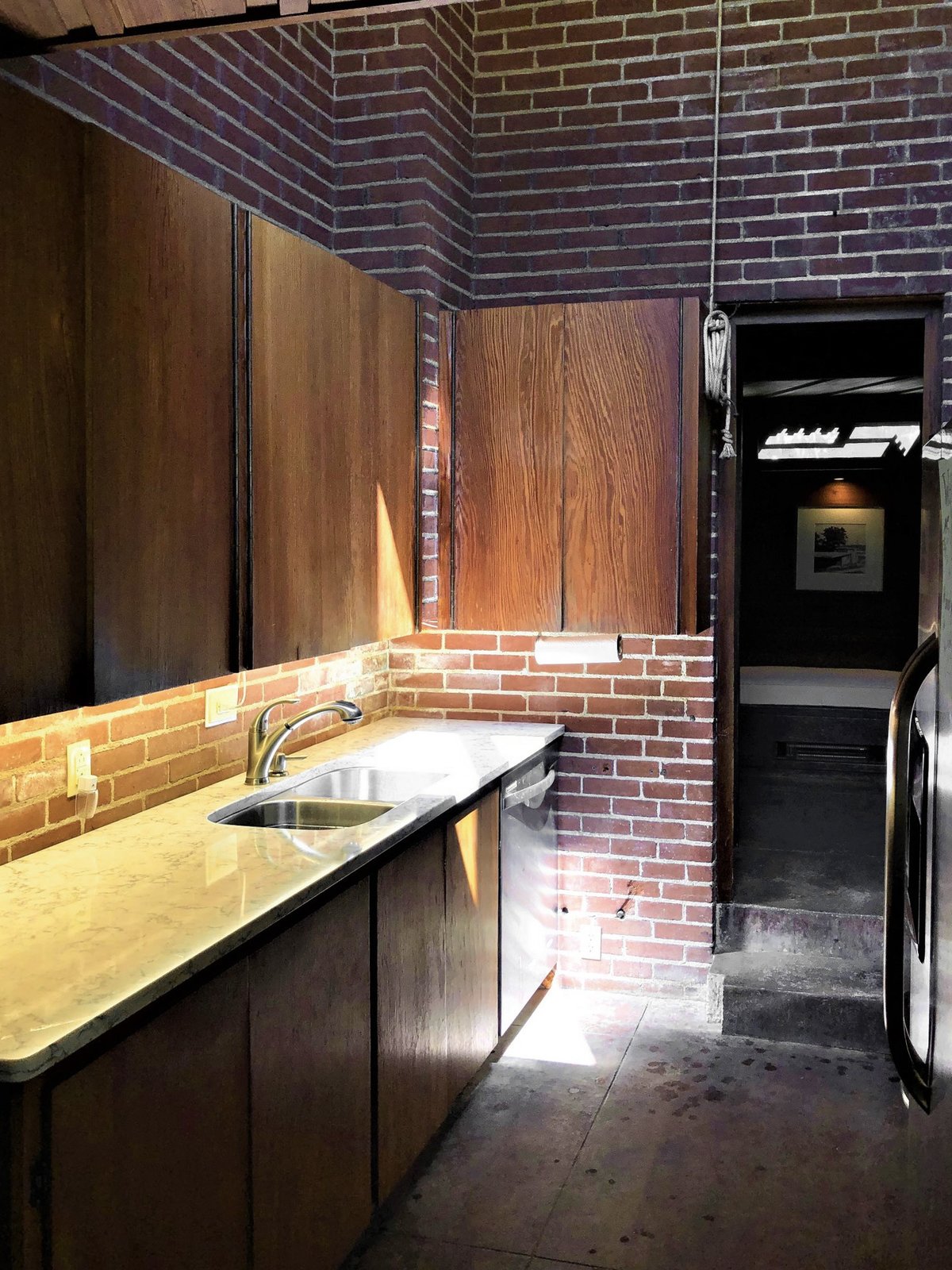 Photo 6 of 10 in One of Frank Lloyd Wright’s First Usonian Houses Hits ...