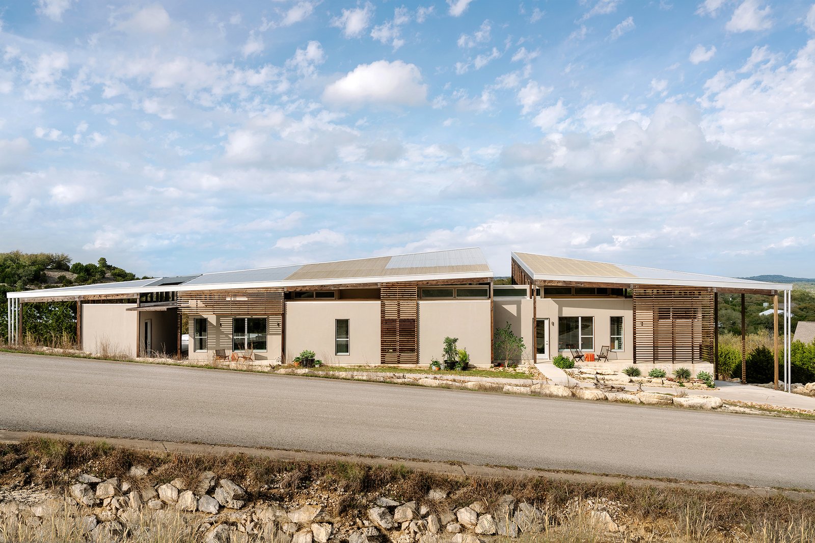 Photo 2 of 20 in This Clever, Affordable Homestead for a Retired Texas ...