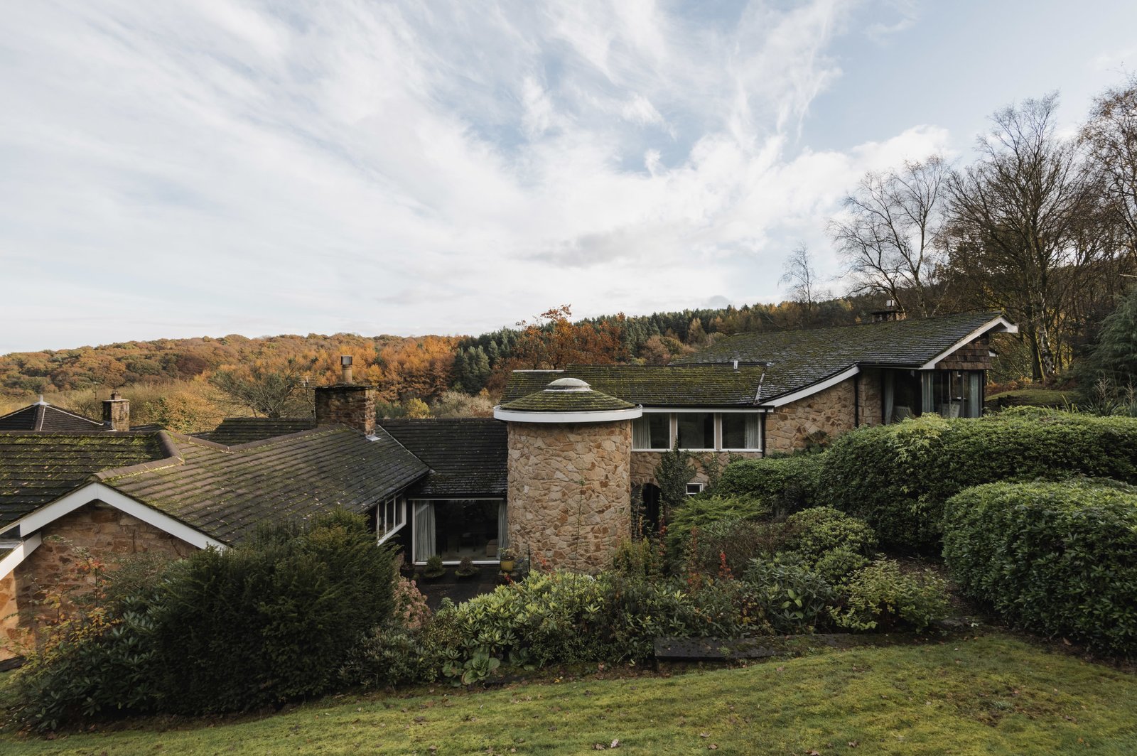Photo 1 of 13 in Escape to the English Countryside in This Bucolic, $1 ...